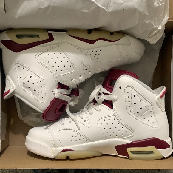 Jordan | Shoes | Nike Air Jordan 6 Retro Og Maroon | Poshmark